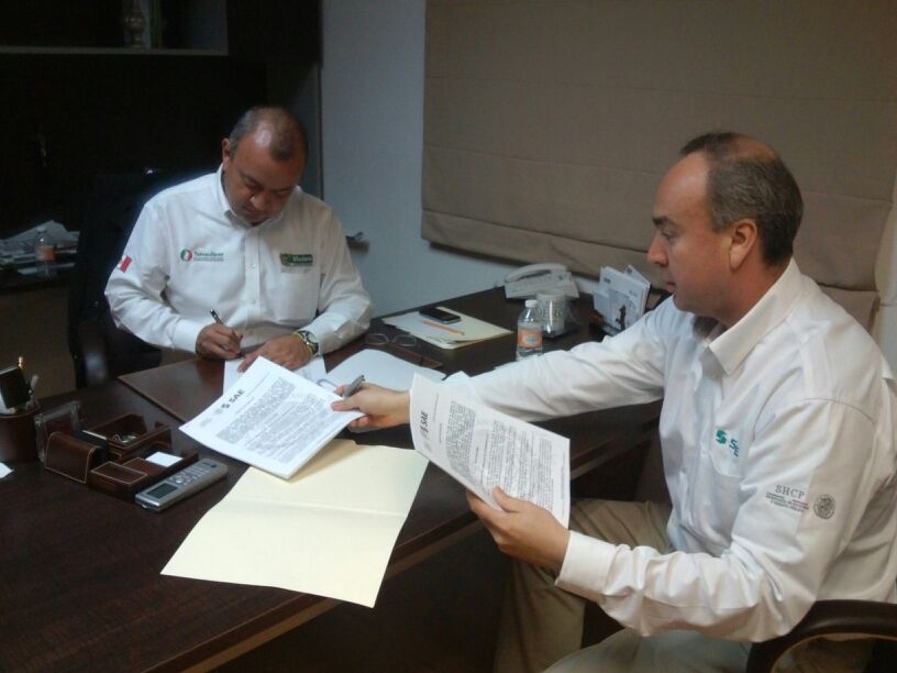 Donan 30 toneladas de ropa decomisada a Tamaulipas- Grupo Milenio