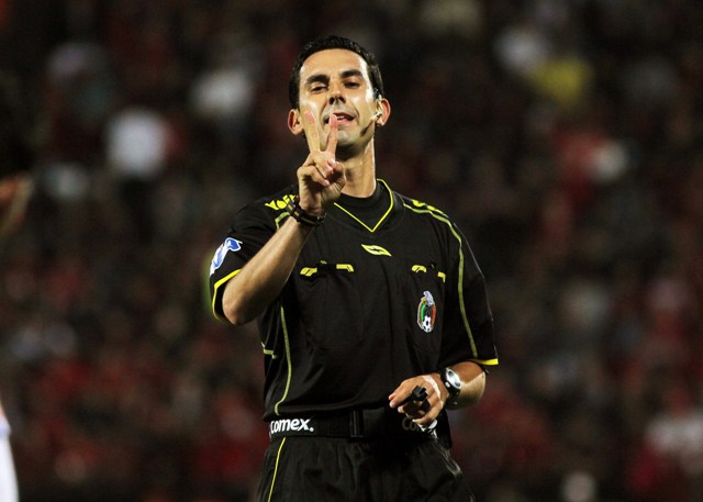 César Ramos "el mejor" para pitar la Final de ida: Brizio - Grupo Milenio