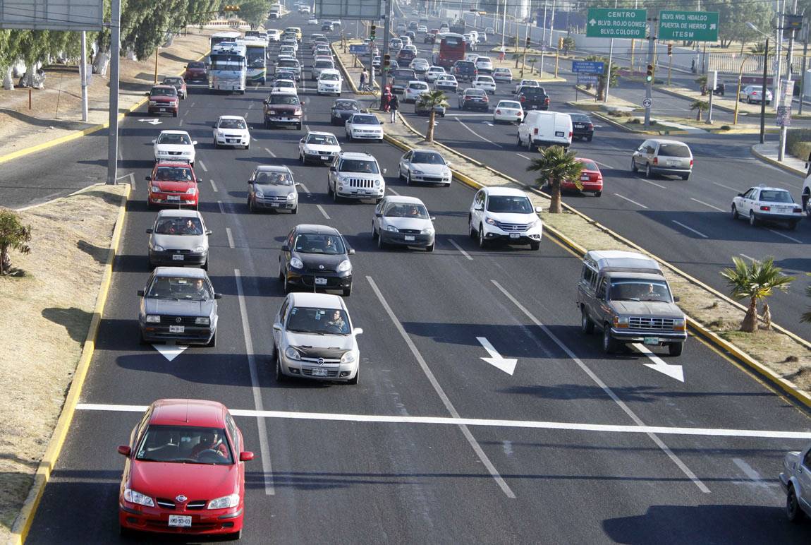 Entrarán en vigor sanciones por ley de control vehicular- Grupo Milenio