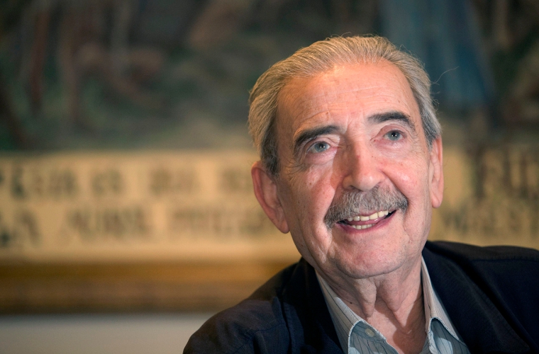 Gelman, "poeta de toda América Latina": Poniatowska- Grupo Milenio