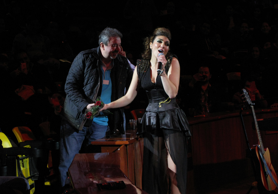 Ana Victoria conquista a León- Grupo Milenio