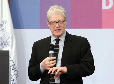 Creatividad e imaginación, clave de la producción: Ken Robinson- Grupo ...