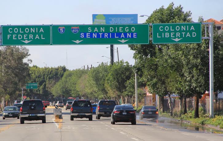 Instalan señalamientos para nueva ruta a línea Sentri - Grupo Milenio