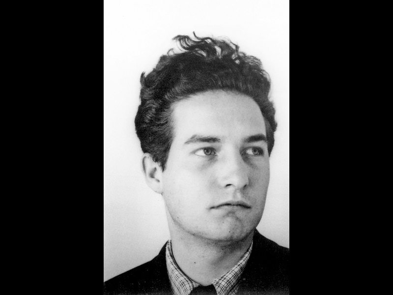 Octavio entre la placita de Mixcoac y la gran plaza del mundo- Grupo ...