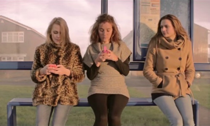 Apaga tu celular y conéctate con el mundo- Grupo Milenio