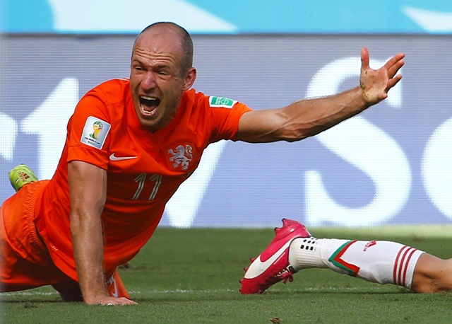 Robben acepta que se 'tiró un clavado' en el primer tiempo - Grupo Milenio