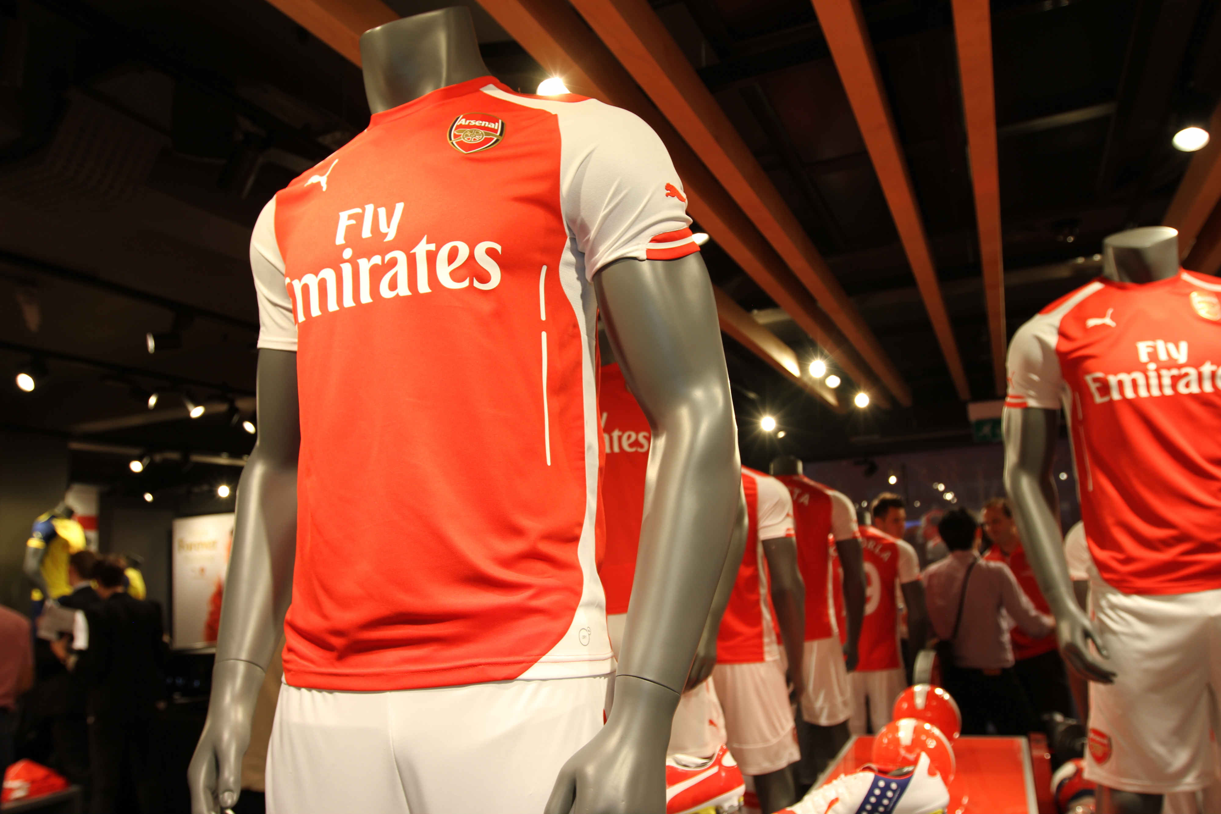 Arsenal estrena doble- Grupo Milenio