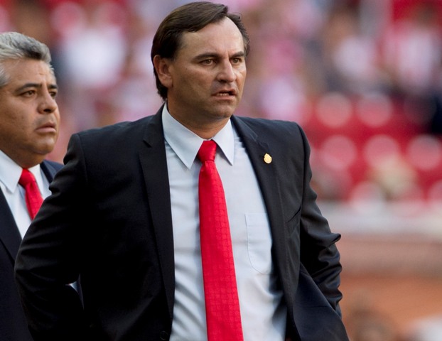 Carlos Bustos, en deuda con Chivas - Grupo Milenio