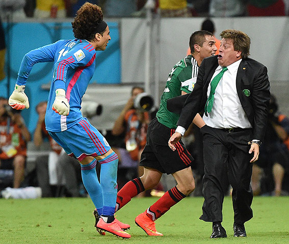 Eligen foto del 'Piojo' como la mejor del Mundial - Grupo Milenio