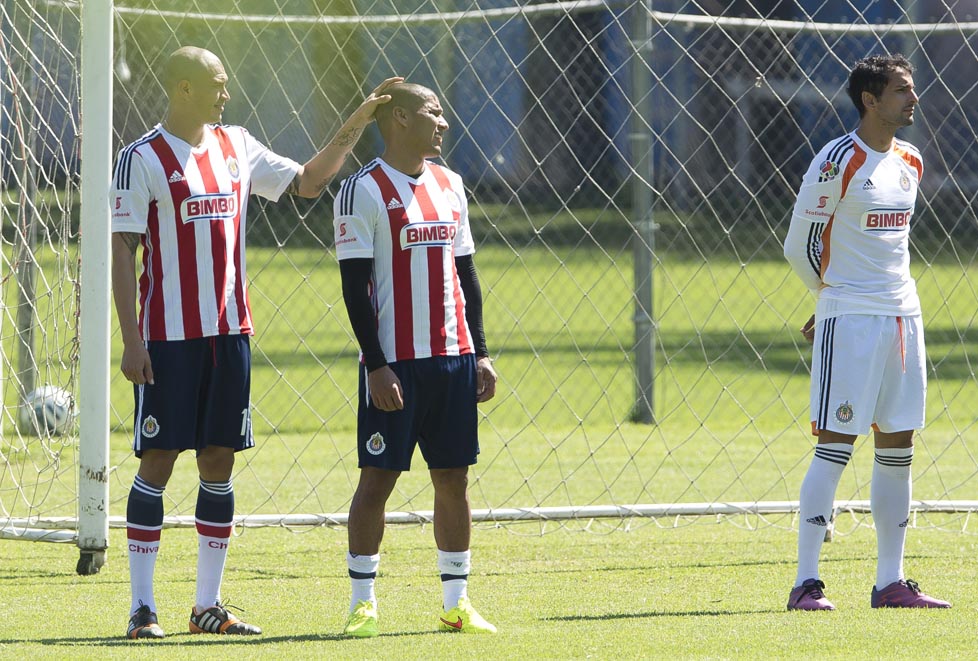 Chatón Enríquez, levanta la mano por un puesto - Grupo Milenio