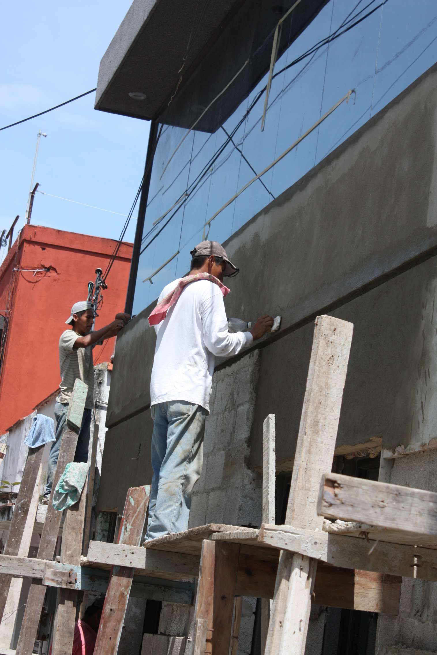 Constructores exigen obras transparentes- Grupo Milenio