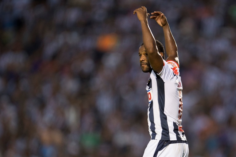 Dorlan se luce en la Liga- Grupo Milenio