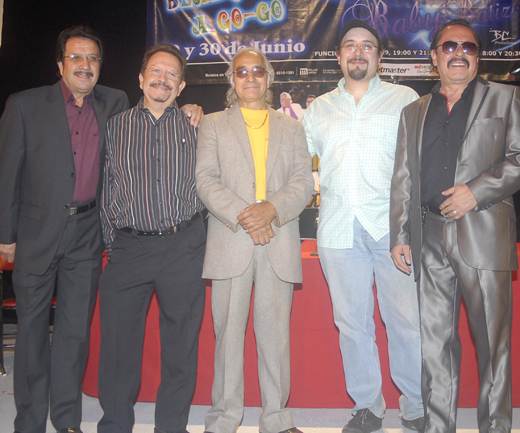 Reconocen trayectoria artística de Los Hooligan - Grupo Milenio