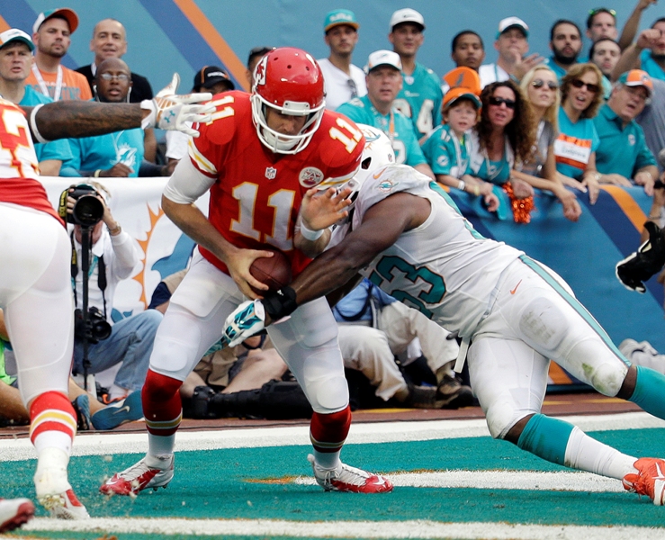 Smith frena a los Delfines - Grupo Milenio