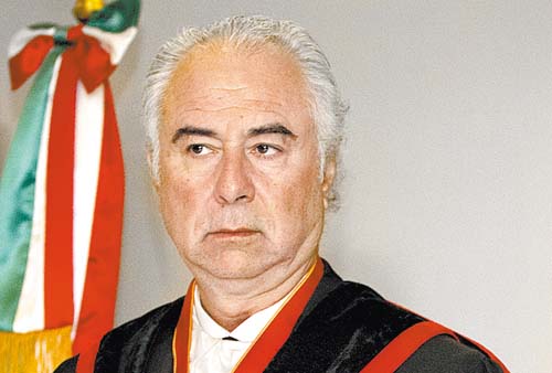 El 'negro' historial del abogado Ponce Rojas- Grupo Milenio