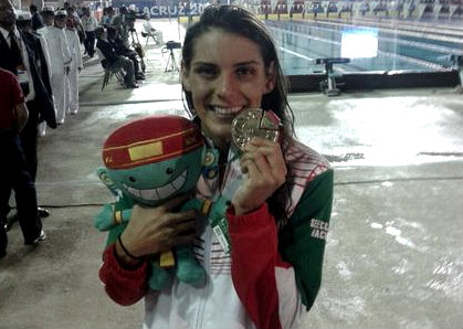 Fernanda González cerró con cinco oros en natación - Grupo Milenio