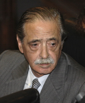 Obituario: Julio César Strassera, fiscal del juicio contra Junta ...