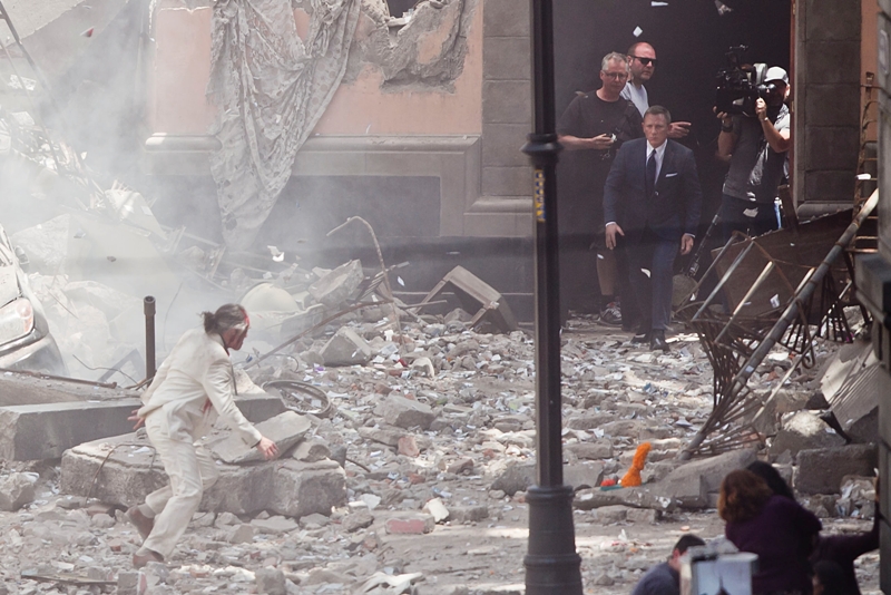 'Explosión' en Donceles... para 007- Grupo Milenio