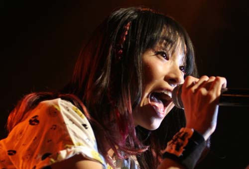 LiSA fascina en su primera visita a México- Grupo Milenio