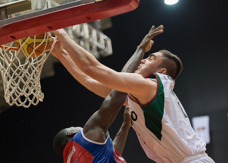 Israel Gutiérrez, sumando experiencia en España- Grupo Milenio