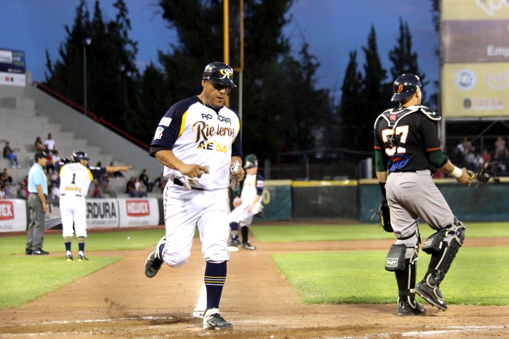 Espectacular triunfo de Rieleros - Grupo Milenio