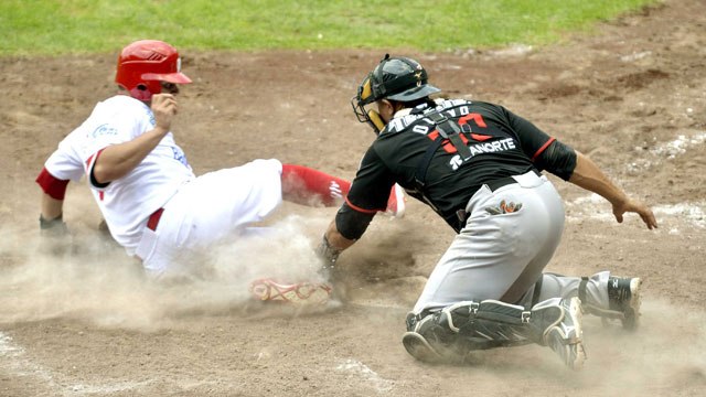 Diablos Rojos superan y barren a los Toros - Grupo Milenio