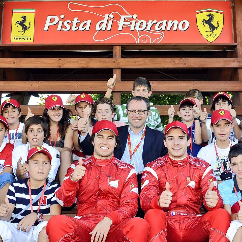 'Checo' y Gutiérrez se despiden de Jules Bianchi - Grupo Milenio