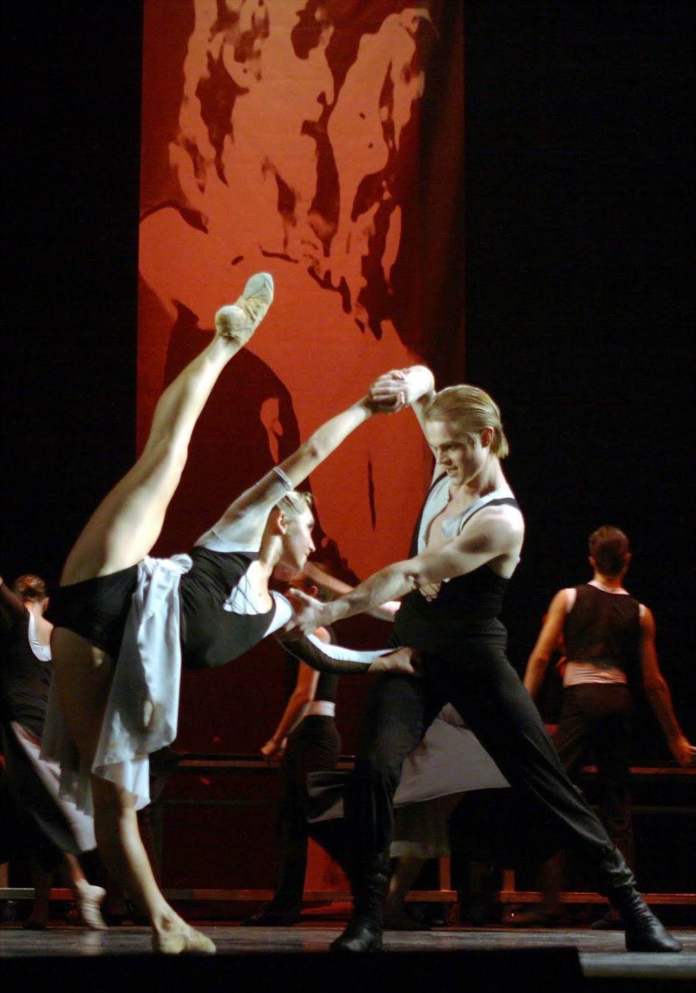 "Carmen" y "El bolero de Ravel" llegan a Torreón- Grupo Milenio