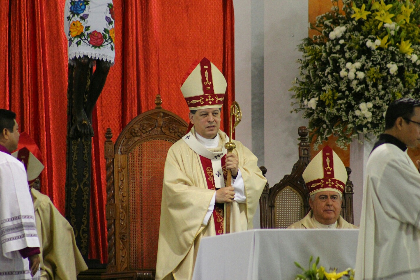 Nuevo Arzobispo de Yucatán recibe Catedral de Mérida - Grupo Milenio