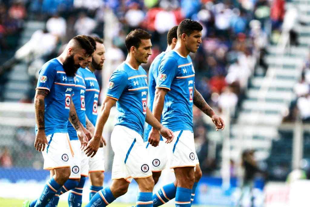 América hunde más a 'La Máquina'; los vence 0-2 en el Azul - Grupo Milenio