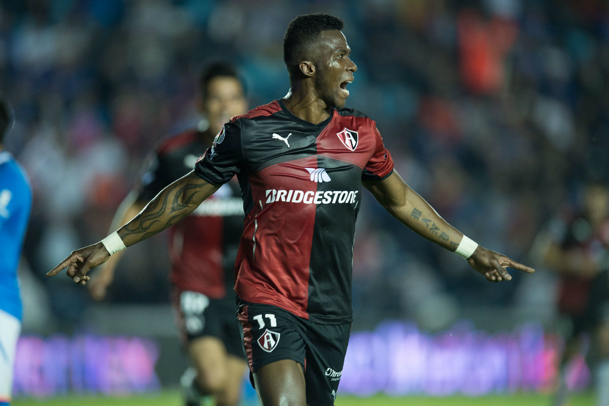 Arizala desea regalarle a la Fiel el triunfo ante Chivas - Grupo Milenio
