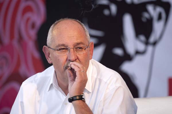 Benito Taibo: leer es resistir- Grupo Milenio