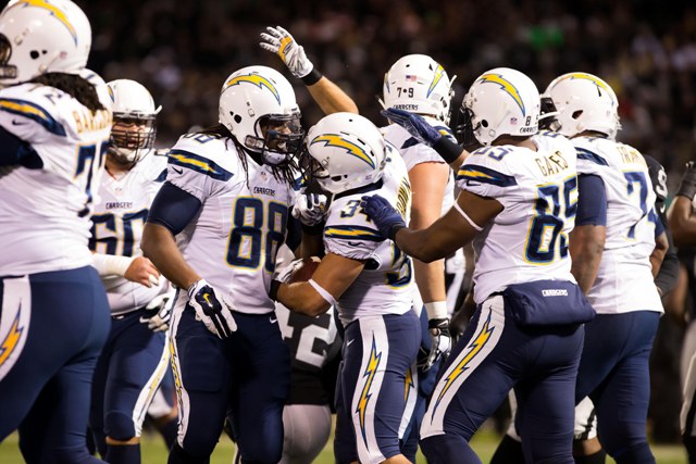 Cargadores mandan petición para mudarse a Los Ángeles- Grupo Milenio