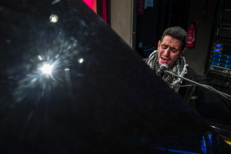 Reportaje: El pianista que acerca el dolor de Siria a los alemanes ...