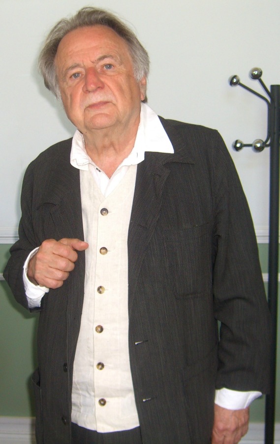 Un muro es la negación de una frontera: Régis Debray- Grupo Milenio