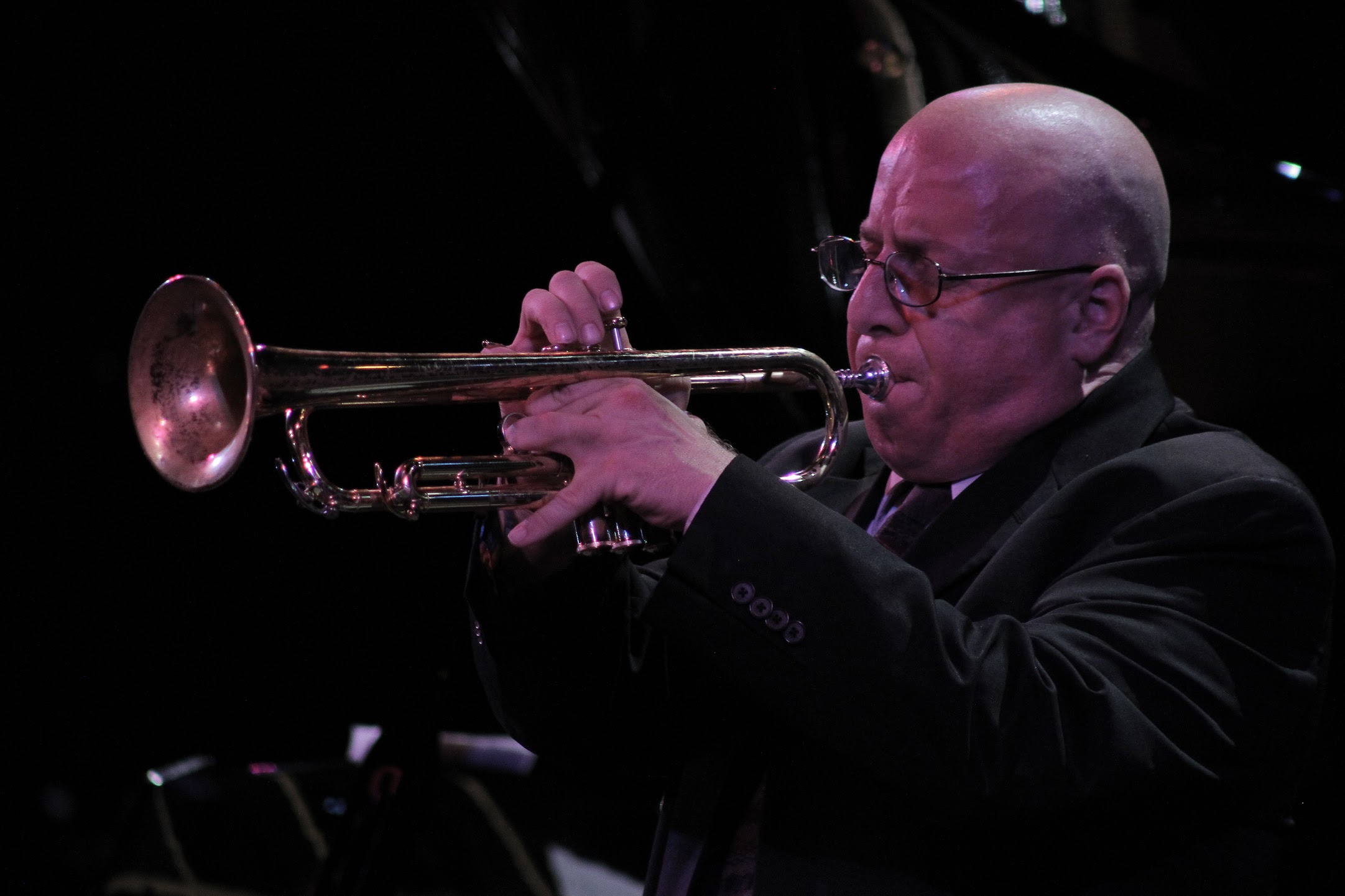 Unión por medio de la música con Greg Gisbert- Grupo Milenio