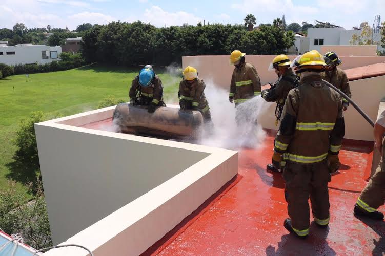 Controlan incendio en casa habitación de Zapopan- Grupo Milenio