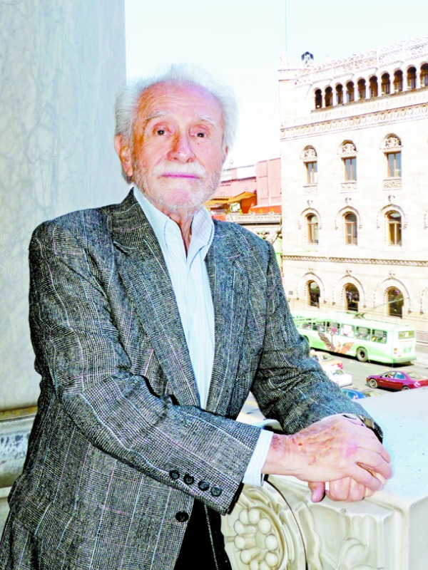 Raúl Renán: “El poeta nunca muere, nunca se acaba”- Grupo Milenio