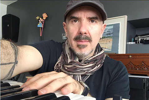 Hari Sama: “El rock en México está en situación delicada” - Grupo Milenio