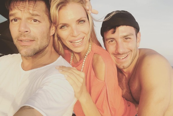 Ricky Martin presume vacaciones junto a su novio - Grupo Milenio