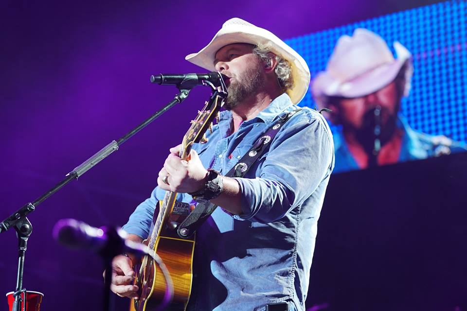 Toby Keith confirma show especial en la toma de protesta de Donald ...