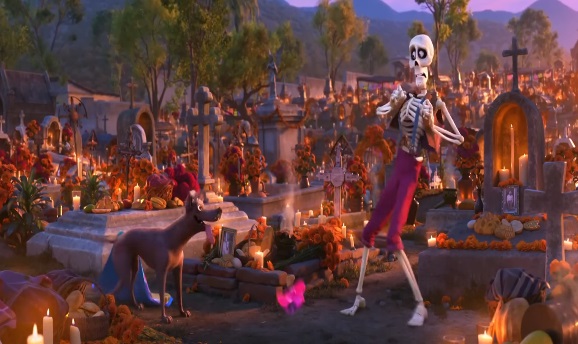 Dante persigue a una 'calaca' en nuevo avance de Coco - Grupo Milenio