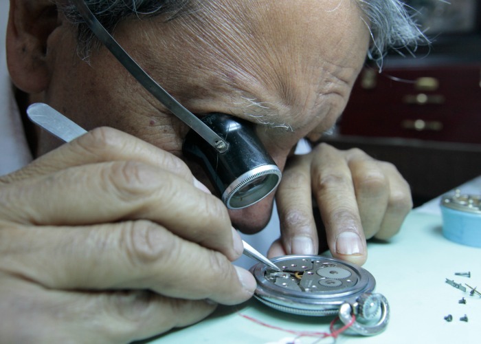 El maestro relojero - Grupo Milenio