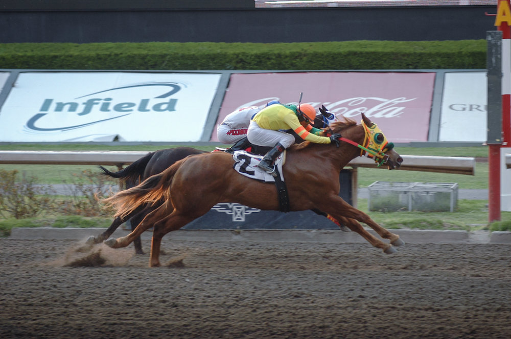 Soliat se impone con récord en el Derby México- Grupo Milenio