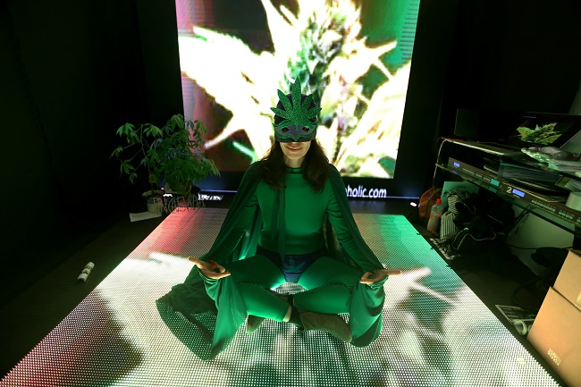 "Súper María" promueve uso lúdico de mariguana en CdMx- Grupo Milenio