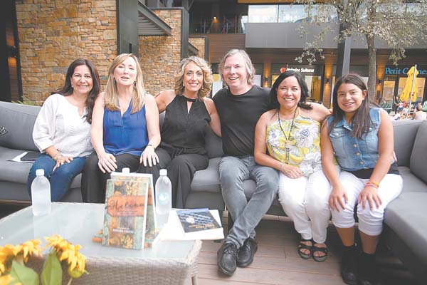 Ven en "Helena" a la mujer que rompe paradigmas- Grupo Milenio