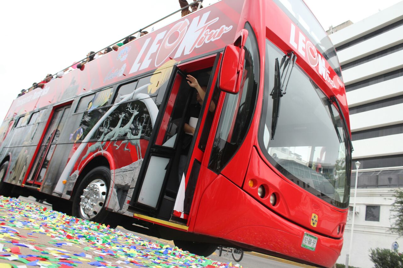 Arranca el autobús turístico "León Tour"- Grupo Milenio