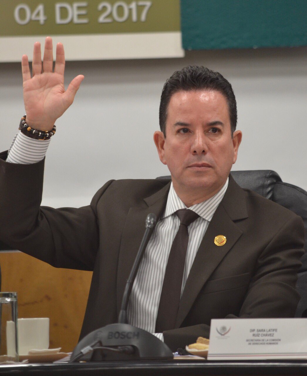 Avanza en San Lázaro pena de hasta 6 años de cárcel a radio piratas ...