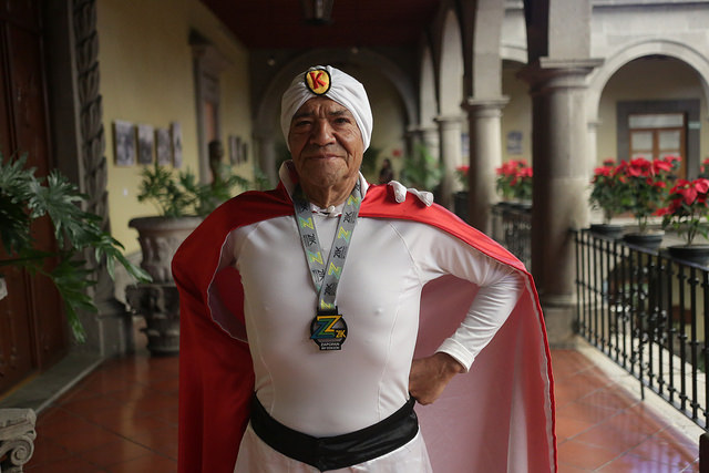 Un Kalimán corriendo tras un sueño- Grupo Milenio