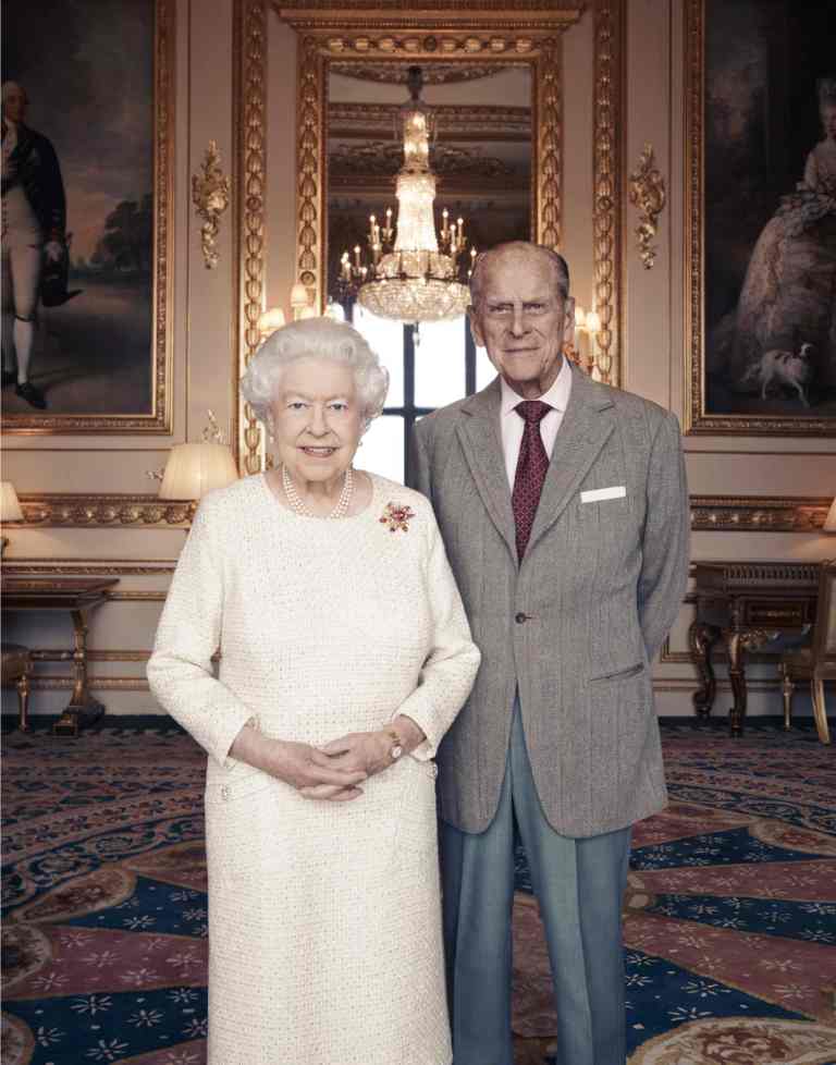 Reina Isabel y príncipe Felipe celebran sus bodas platino- Grupo Milenio